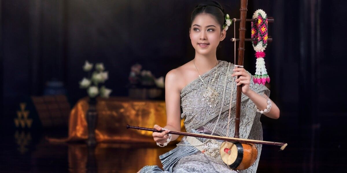 Music of Thailand: The Complete Guide to Traditional Thai Melody and Festivals | The Bear Travel